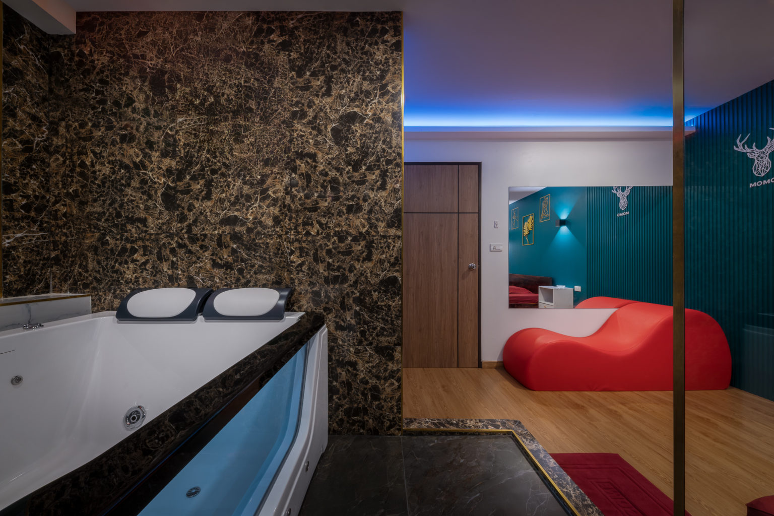 Welcome to the Luxury Massage "Momo" | Momo -モモ-